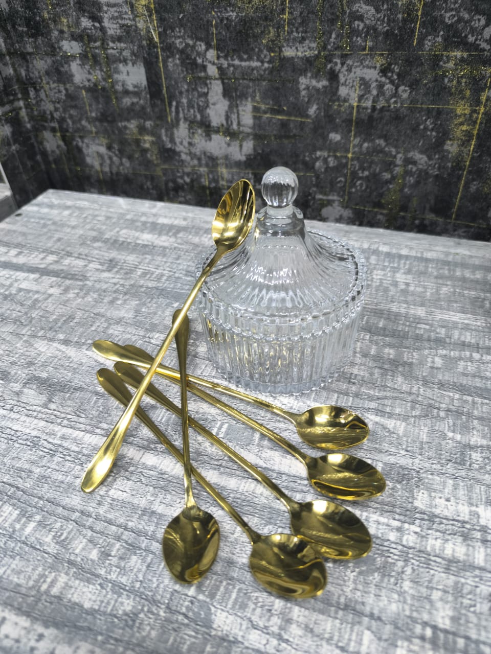 Best price for Sugar dish + 6pc gold tea spoons available Color-Gold ...