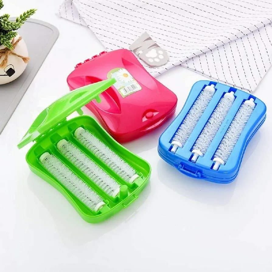 Best price for 3-Bristle Mini Carpet Brush with Built-in Dirt ...