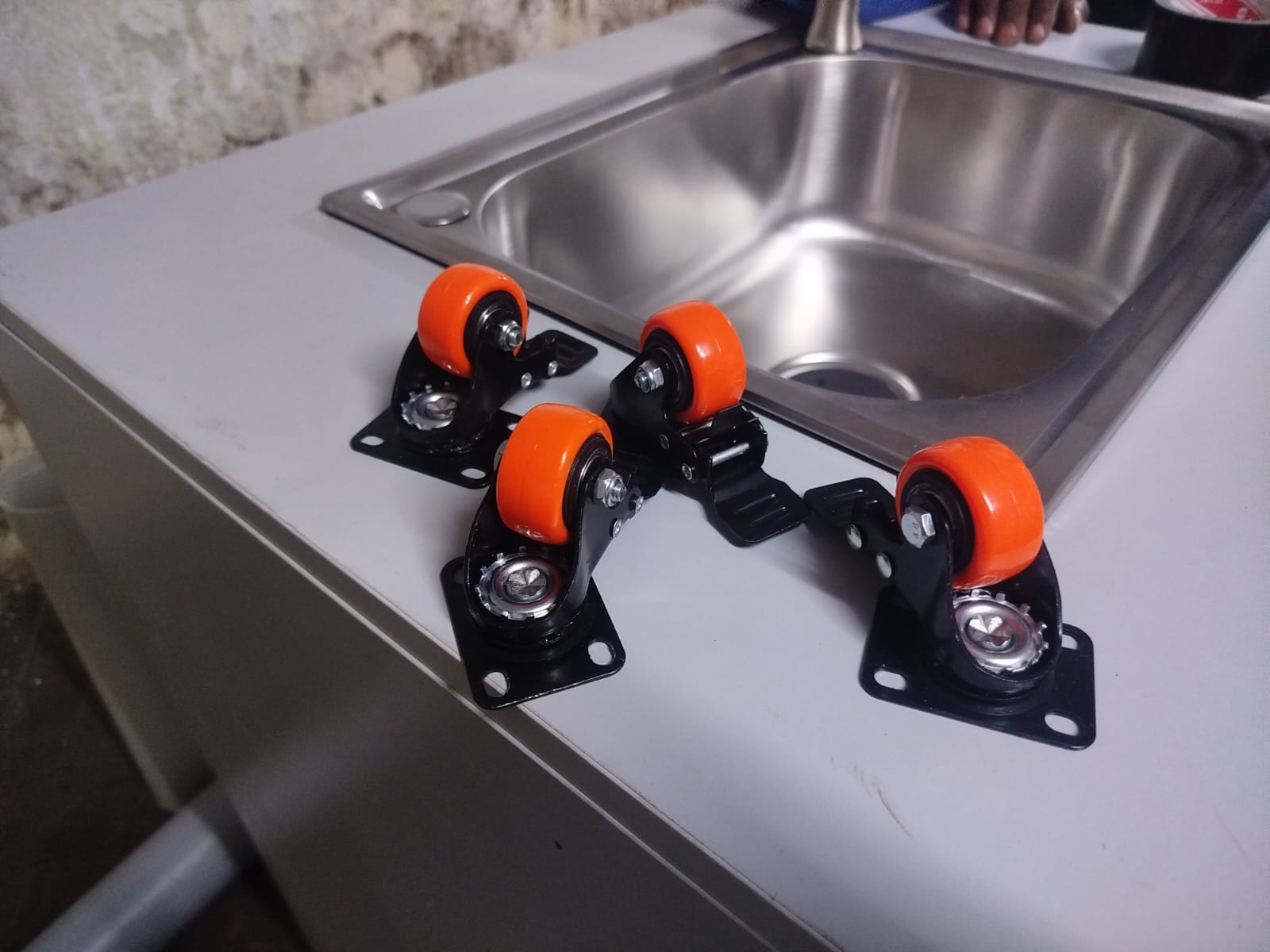 Best price for 4PC Heavy Duty Castor Wheels with Locking Mechanism ...