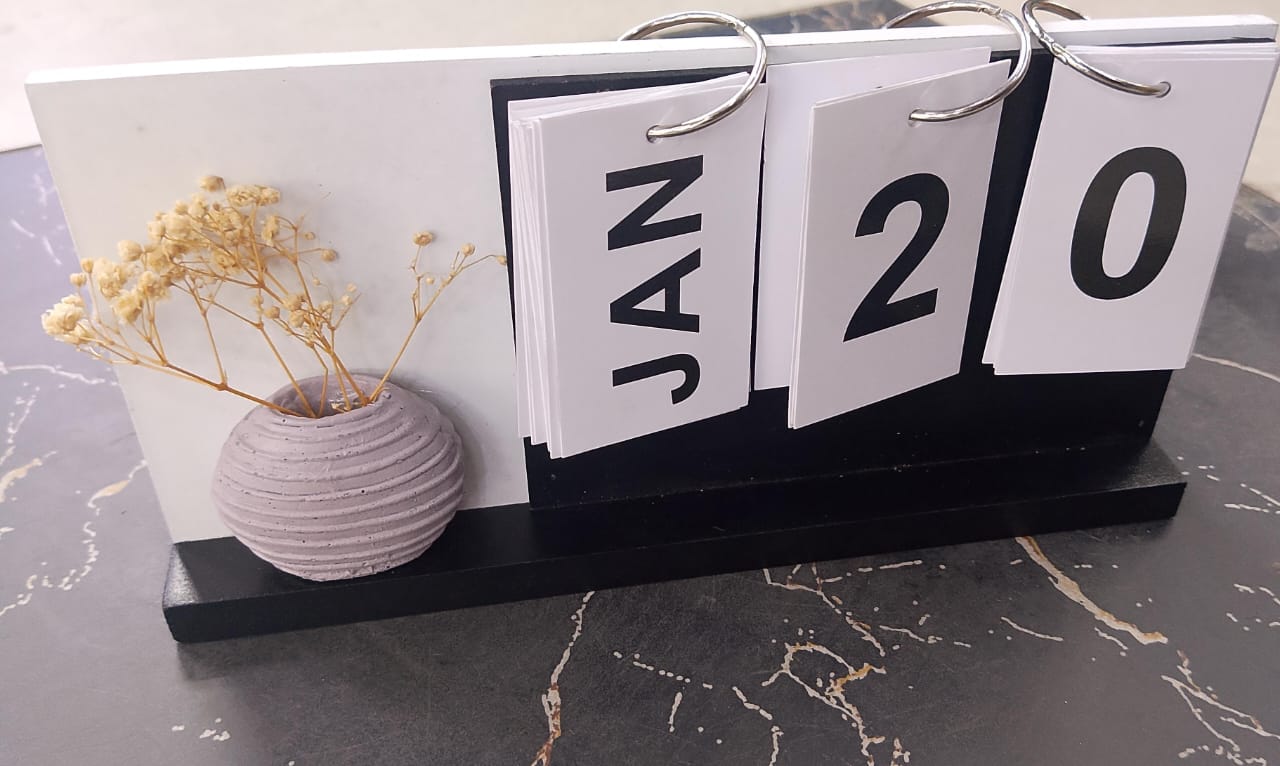 Best price for Flip Wooden Perpetual Calendar Gold Metal Stand with ...