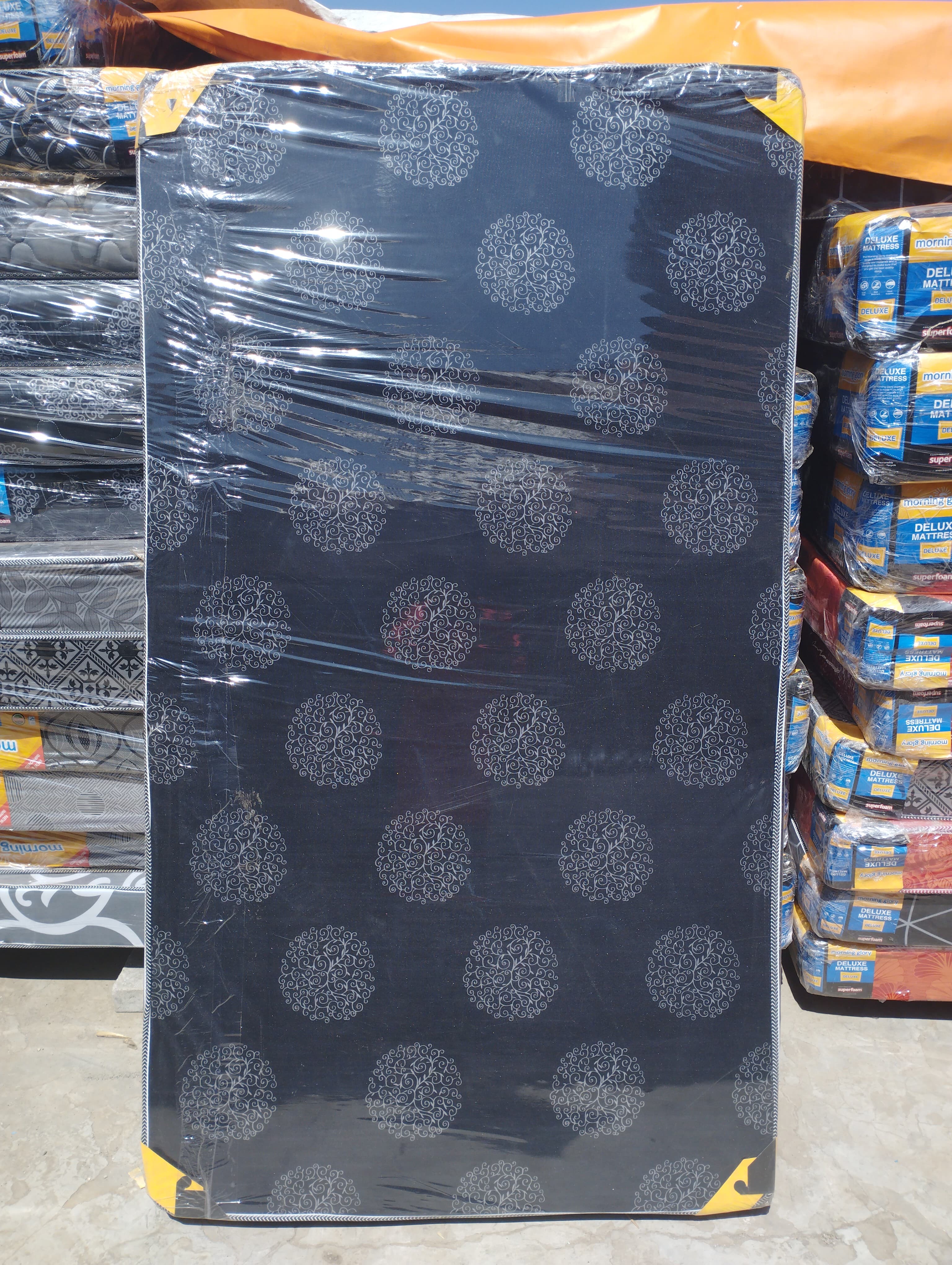 Best price for 3½×6×6 inch plain morning glory superfoam medium density ...