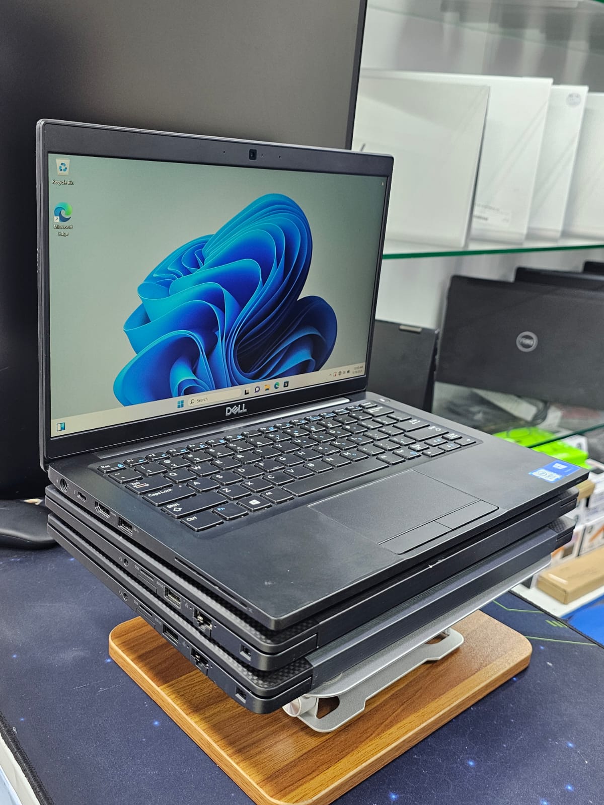 Best price for DELL Latitude 7490 touch Intel Core i7 8th Gen 16GB RAM ...