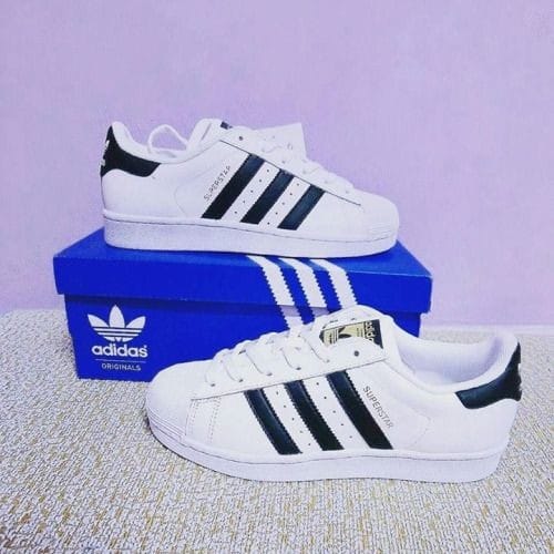 Best price for Adidas Superstar – Iconic Leather Sneakers (Sizes 36-42)
