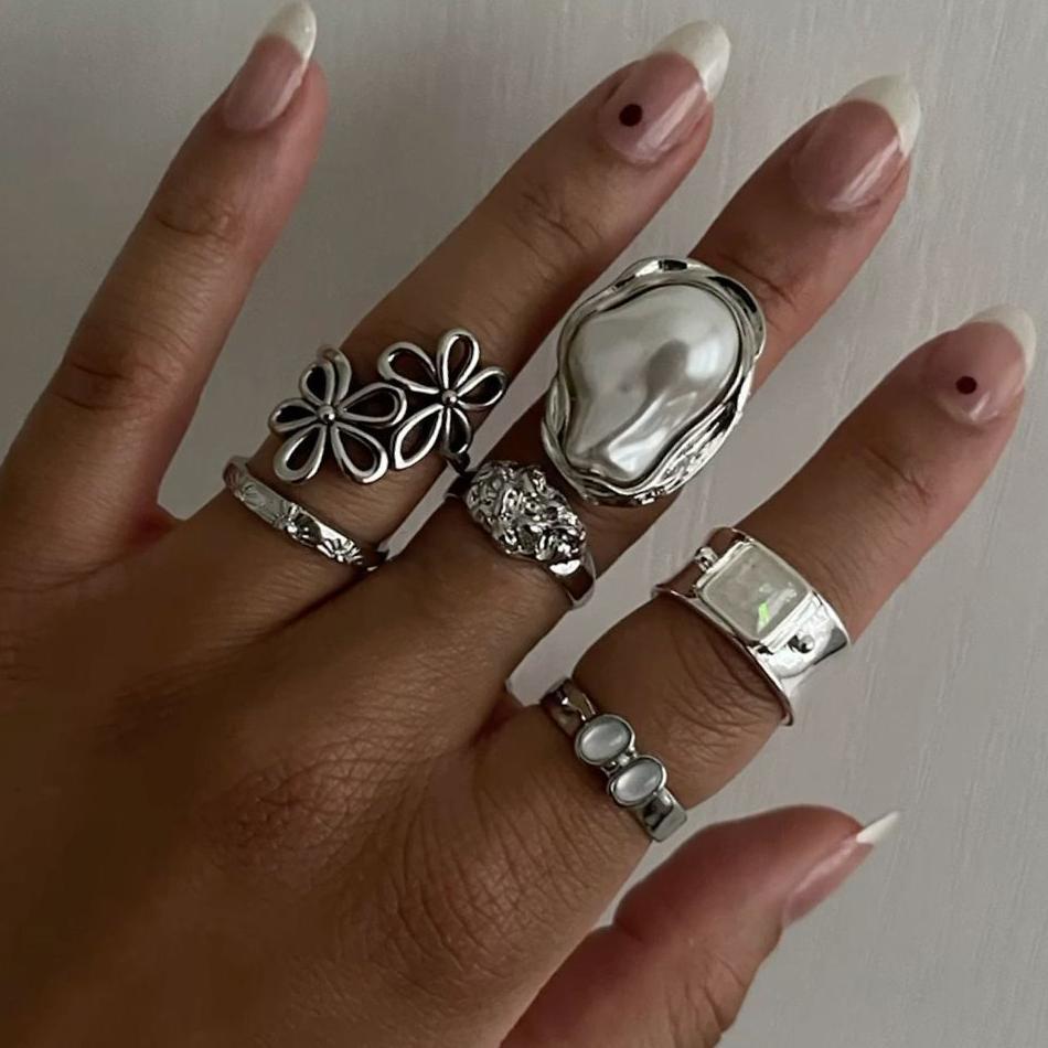 Best price for [6-Piece Set] Retro Pearl Ring Set 6-Piece Irregular ...