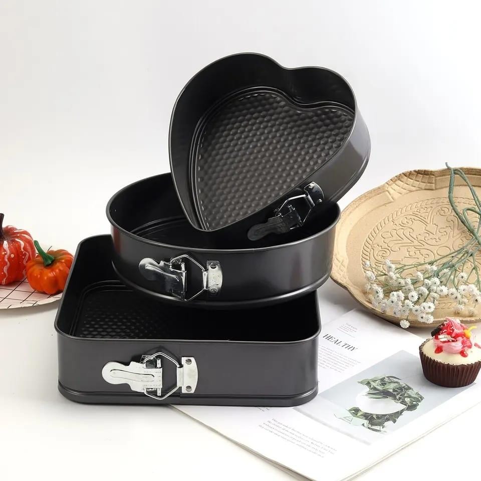 Best price for 3-Piece Cake Mould / Baking Tin Set – Non-Stick, Black ...