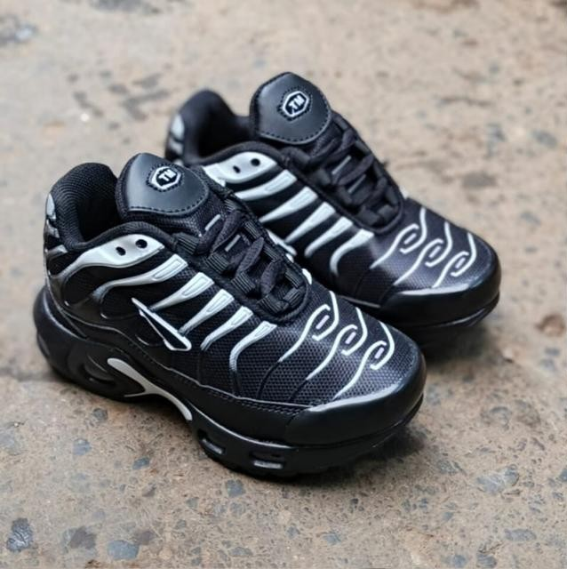 Best price for Kids TM PLUS Cushioned Hiking Running Shoes Trainer ...