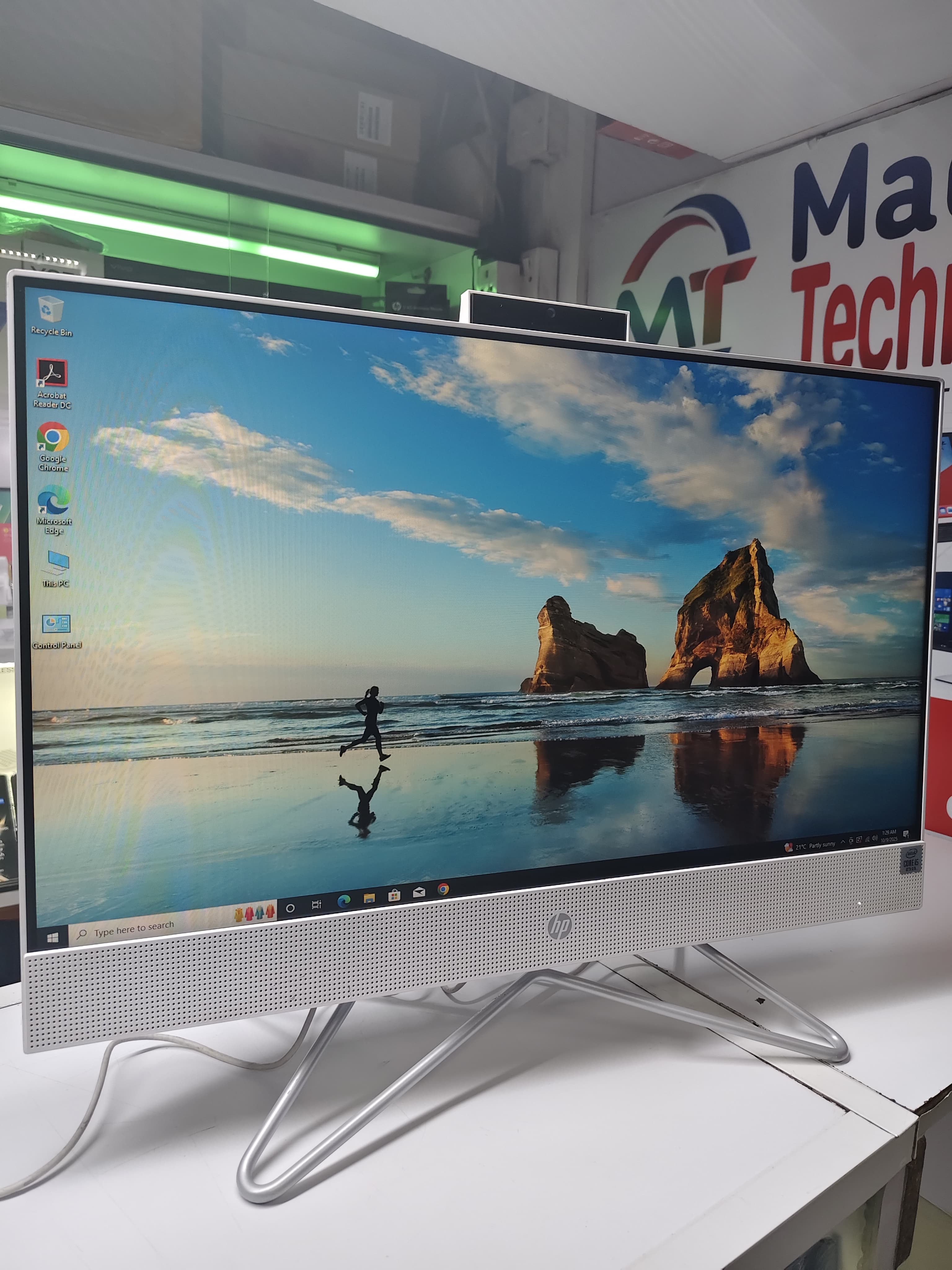 Best price for hp all in one 10th Gen core i5 Color-White 1001554146