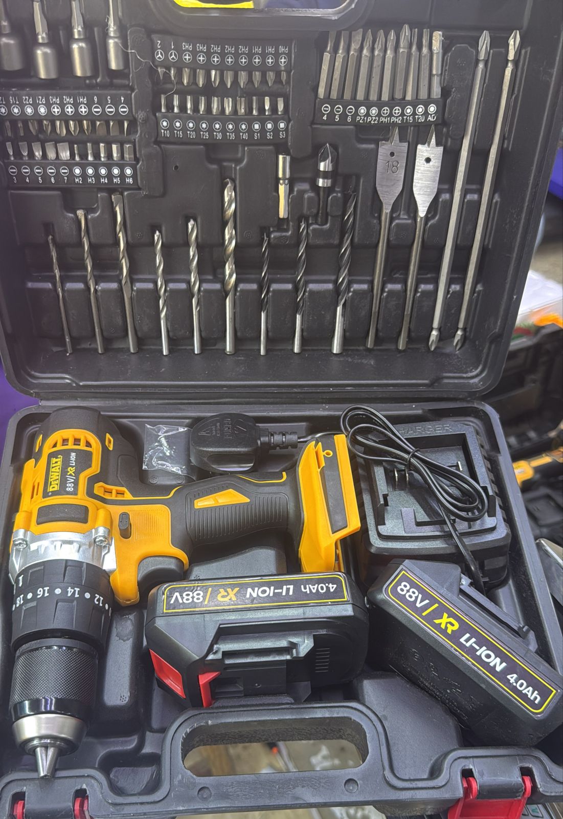 Best price for DEWALT 88 V CORDLESS DRILL SET - Powerful DRILL gives out 4800 RPM with No load ...