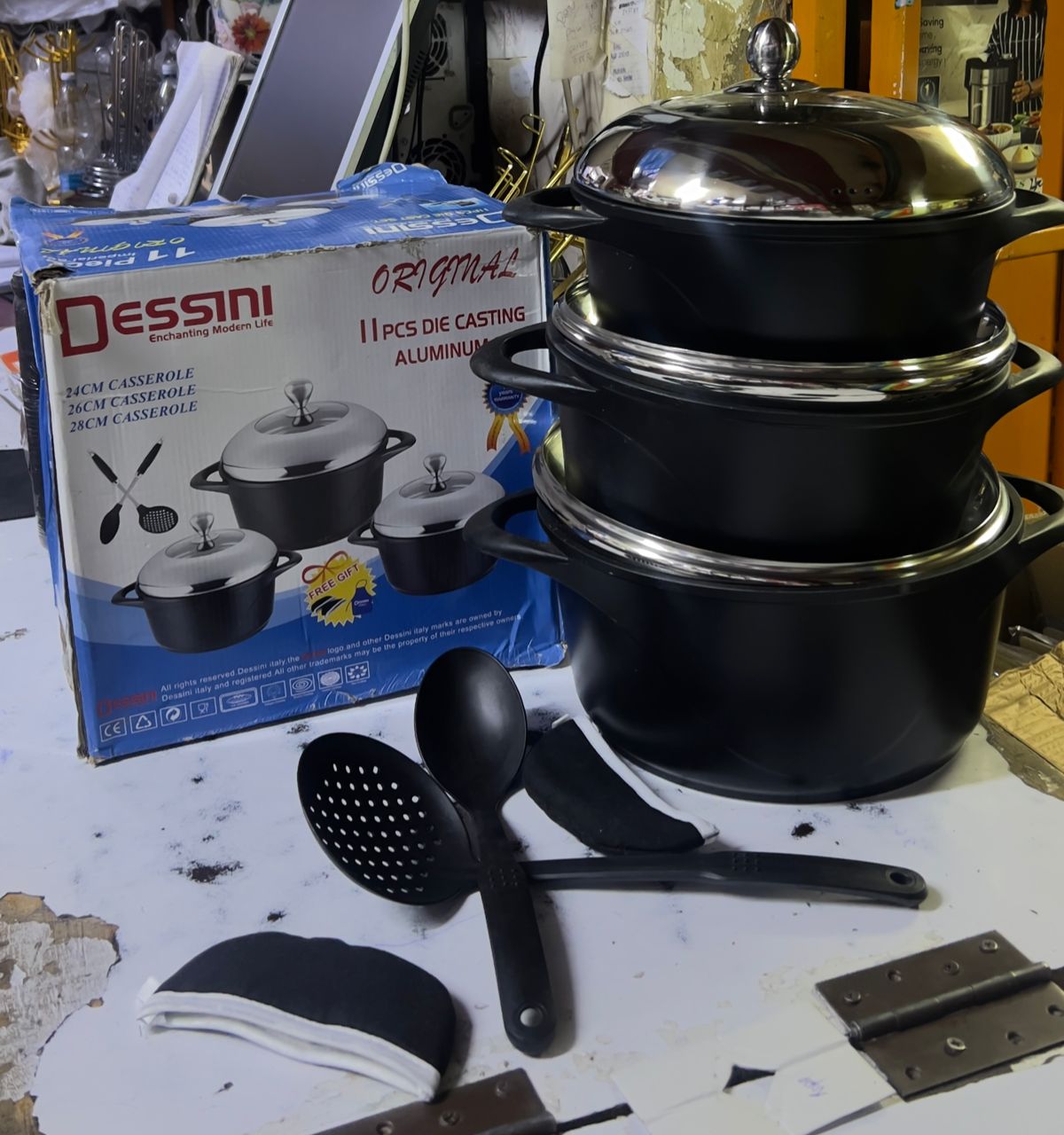 Best price for 11 pcs desini heavy cookware set 28cm ,26 cm and 24 cm ...
