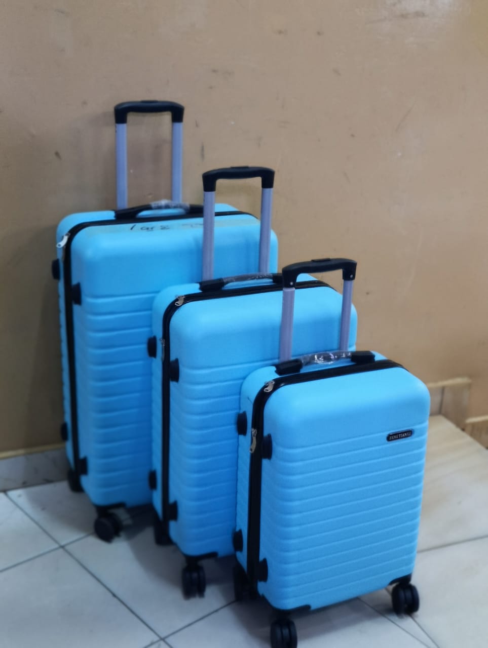 Best price for 3 in 1 Luxurious Fibre Suitcase* ️Zipper closure frame ...