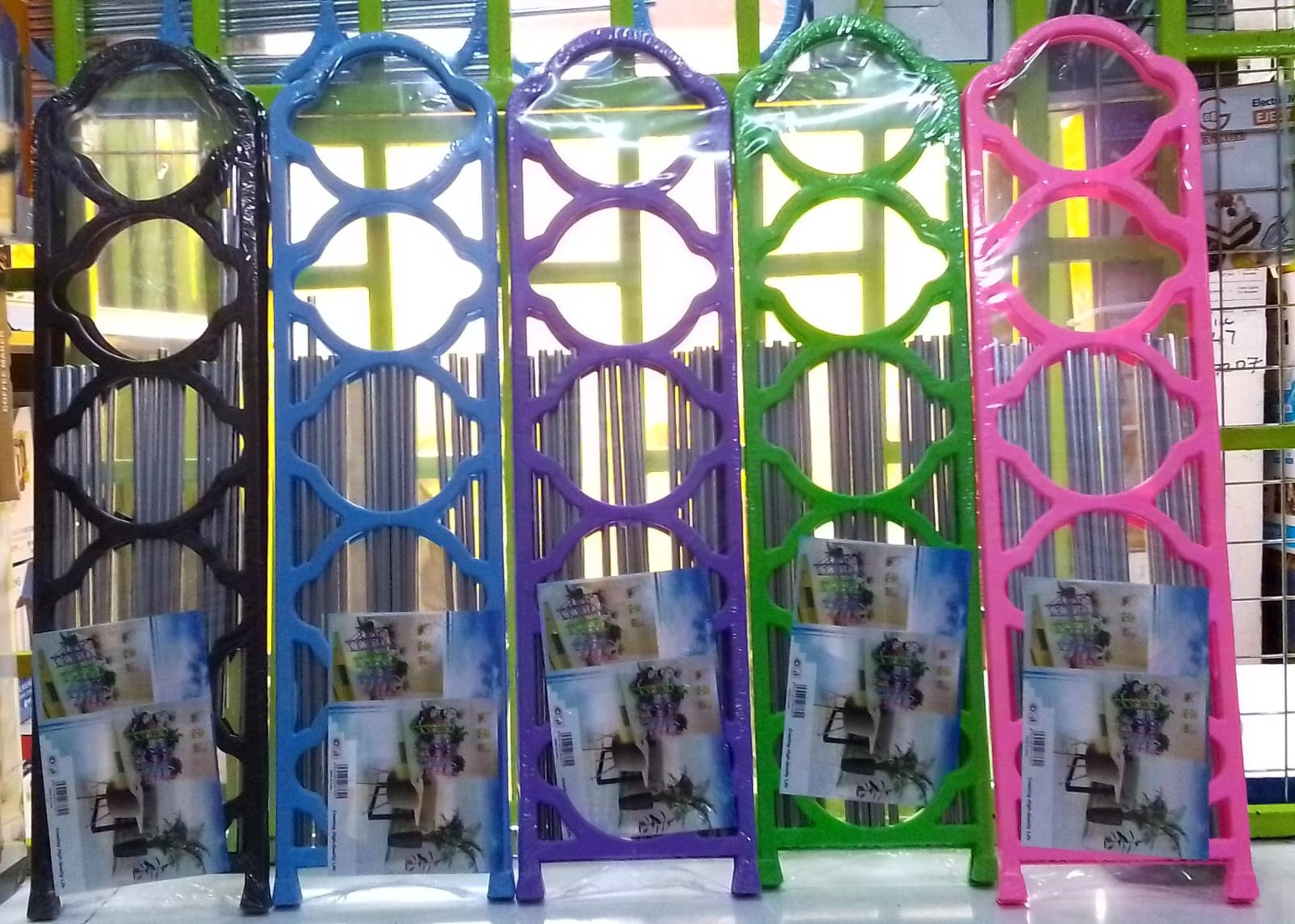 Best price for PORTABLE shue rack for 10 pairs -blue.Has a light ...