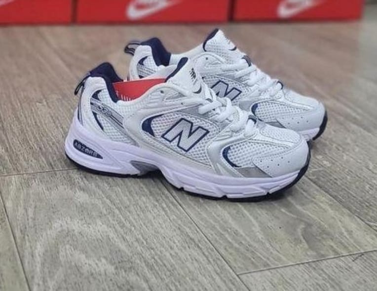 Best price for [ THE PERFECT CHOICE 🤩🤩 !!! ] 1 Pair Brand New ...