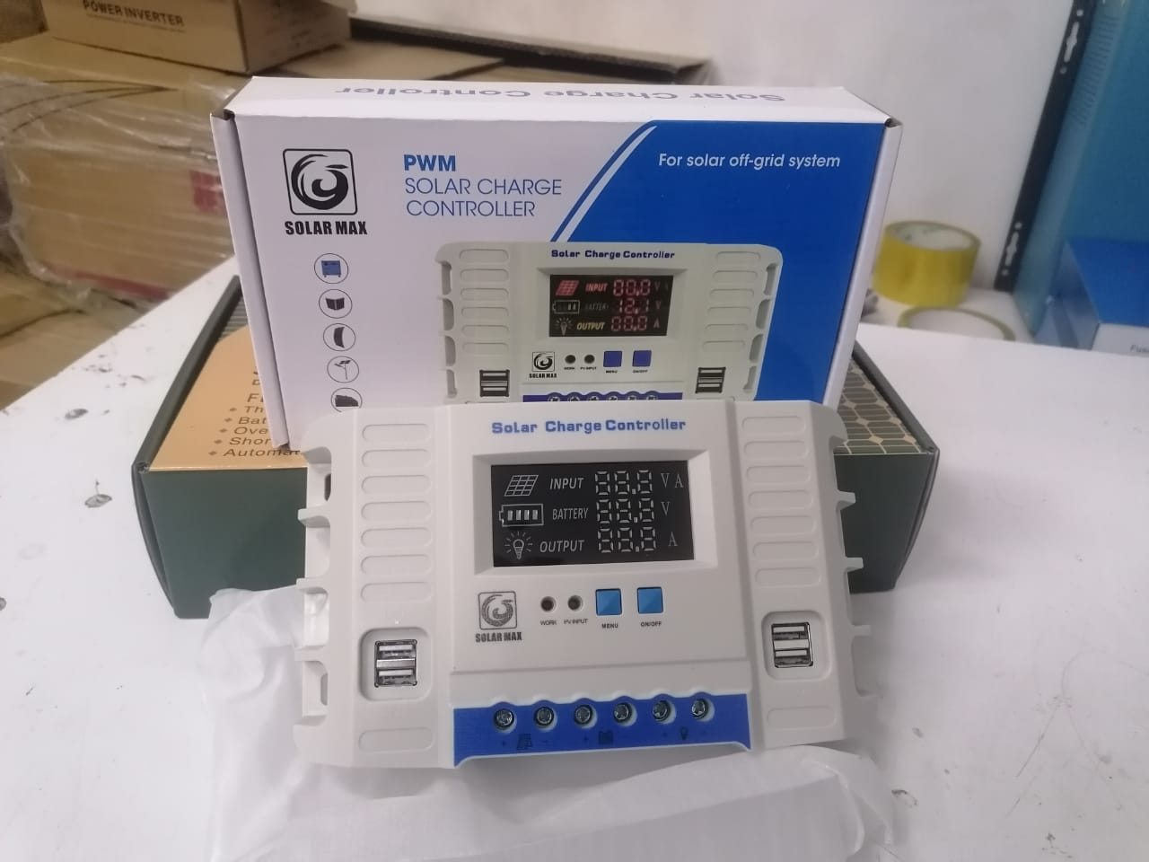 Best price for 30A Solarmax Solar Charge Controller with Dual USB ...