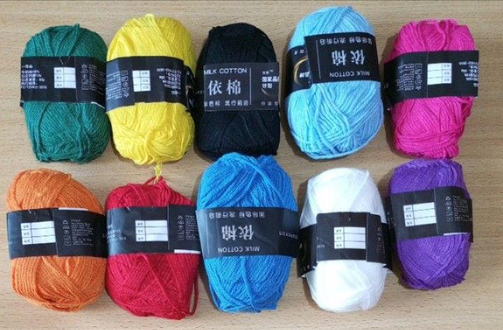 Best price for Robin 8 Chunky Yarn for Knitting & Crochet Projects + 1 ...