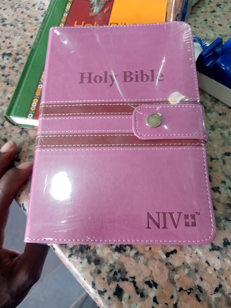 Best price for 😇🤑KILIMALL Books KILIMALL Books Holy Bible NIV.The Bible ...