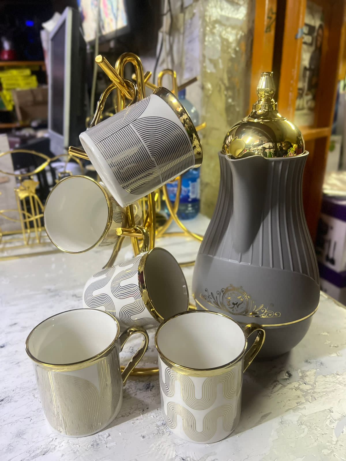 Best price for 6 pcs ceramic mugs flask Sleek and durable 1L vacuum ...